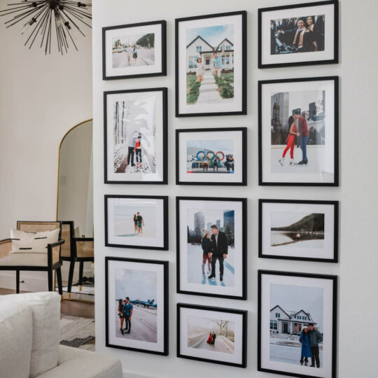 How To Create a Gallery Wall: Be Creative! | Printed.com